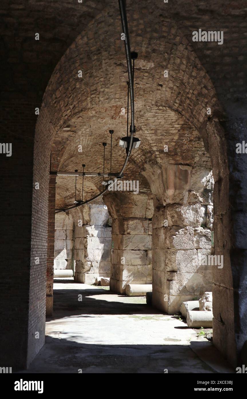 Area archeologica del teatro romano hi-res stock photography and images ...