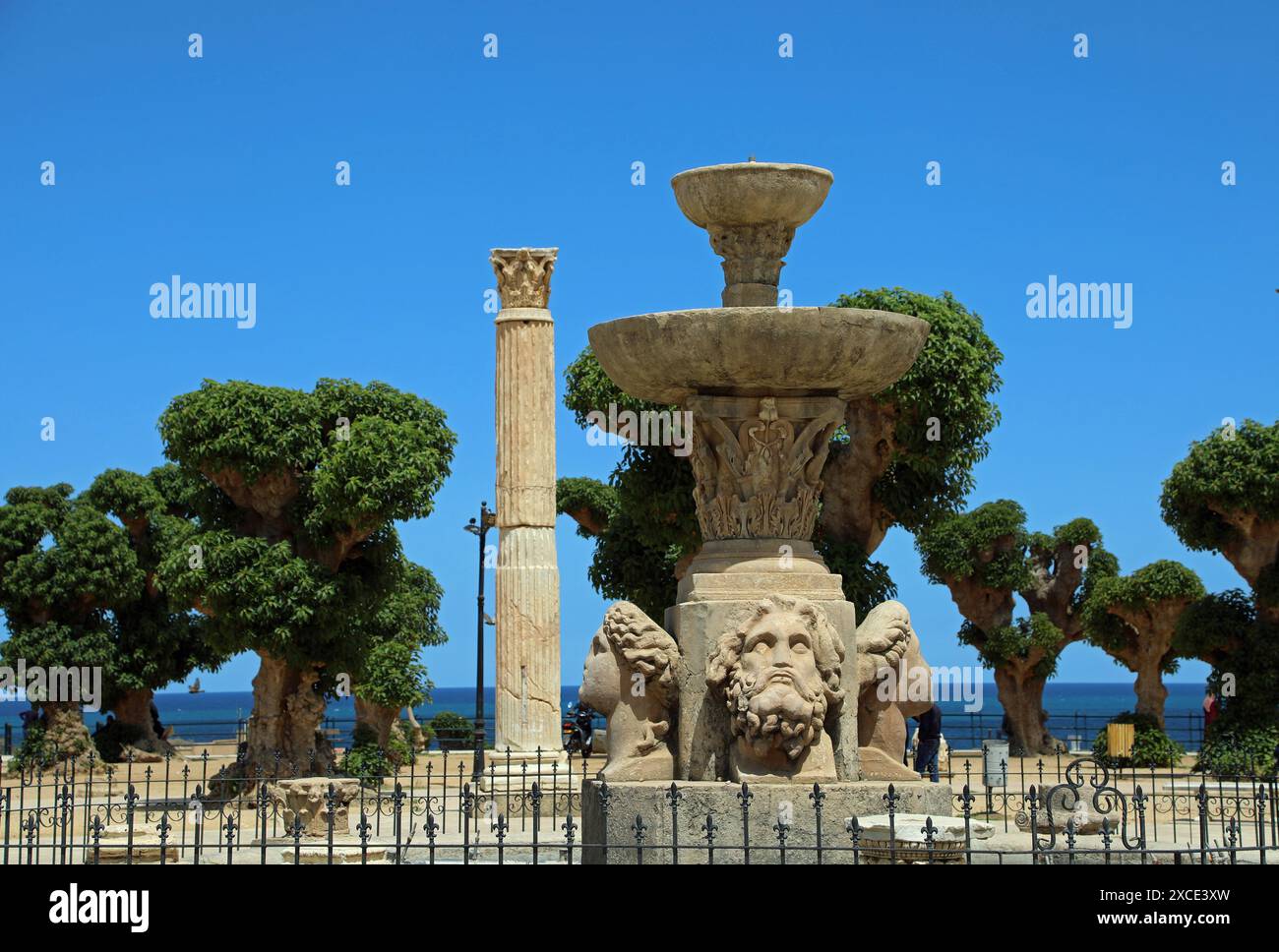 Roman relics hi-res stock photography and images - Alamy