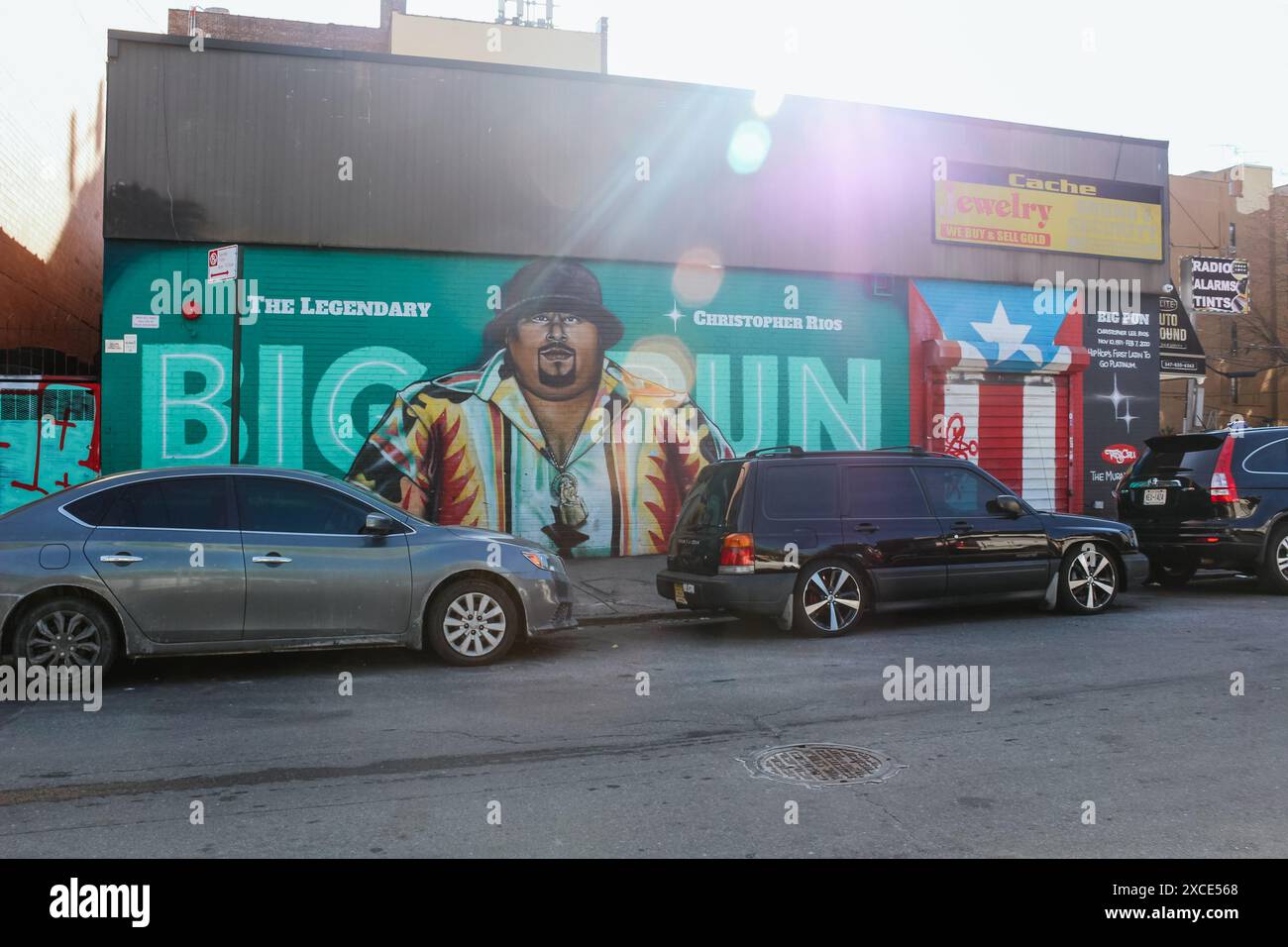 Big pun hip hop hi-res stock photography and images - Alamy