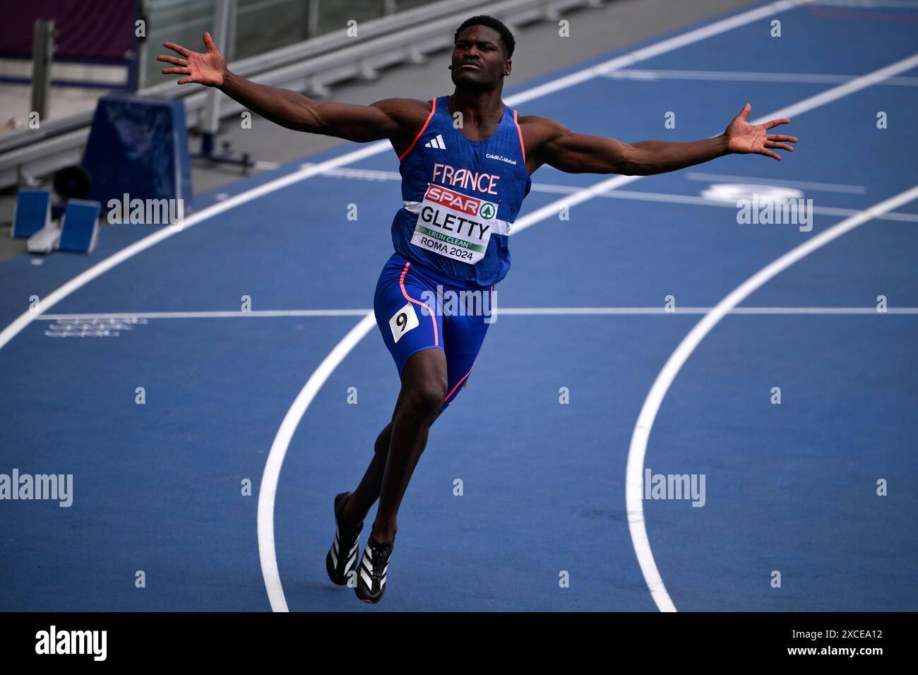 Makenson Gletty of France celebrates after competing in the decathlon ...
