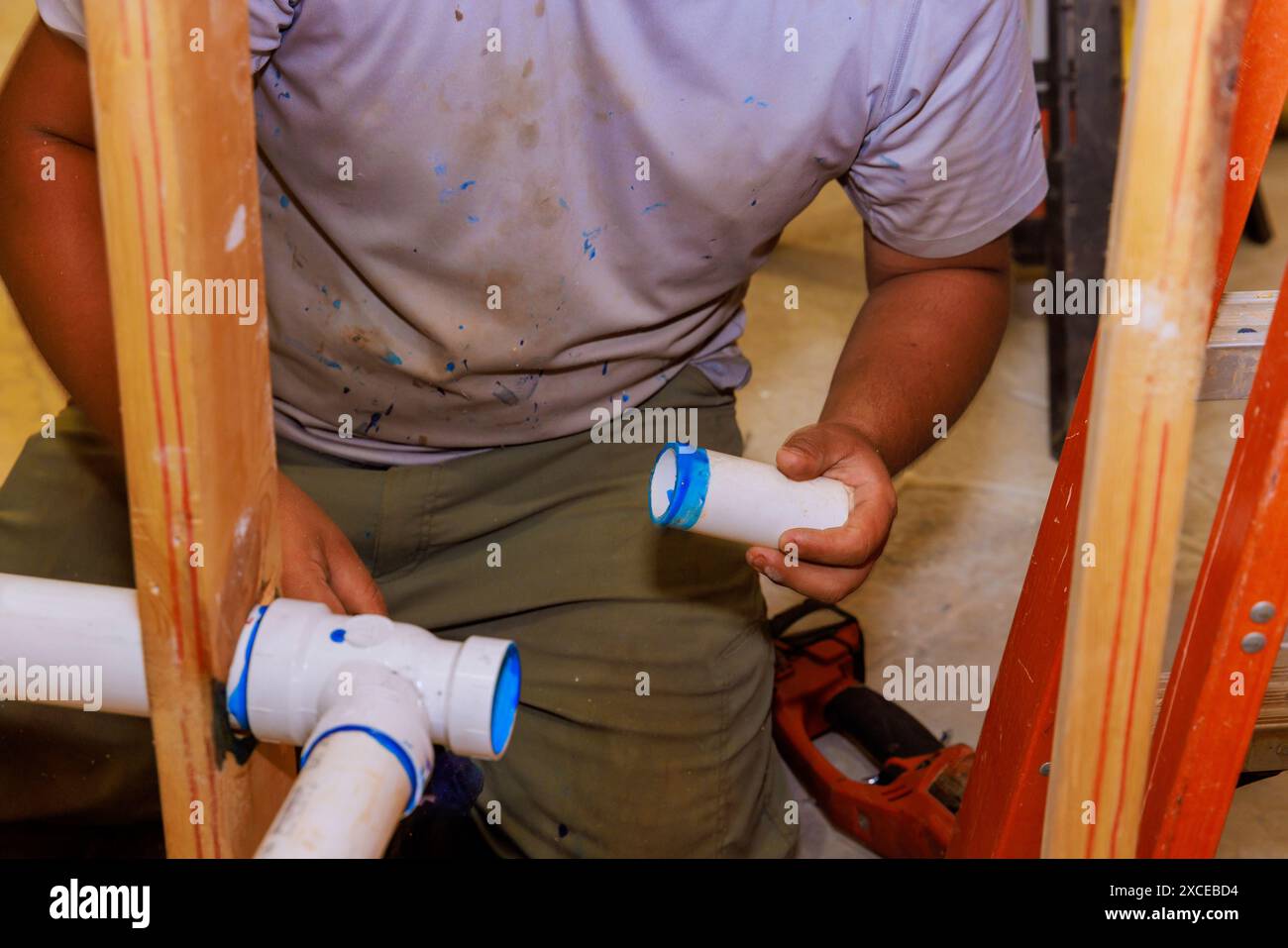 Plastic pipe solvent hi-res stock photography and images - Alamy