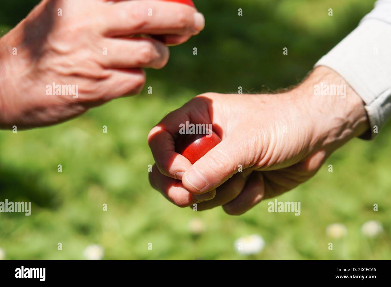 Hands tapping hi-res stock photography and images - Alamy