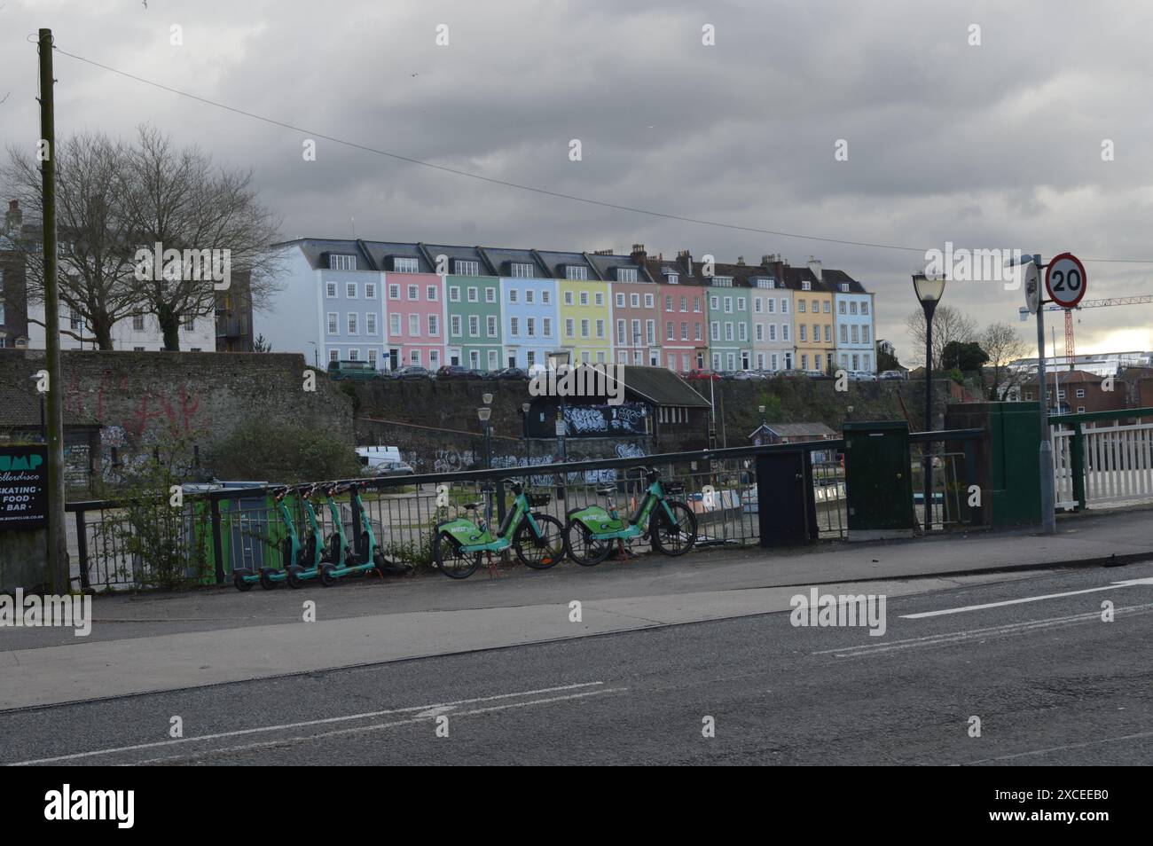Colourful houses in bristol hi-res stock photography and images - Alamy