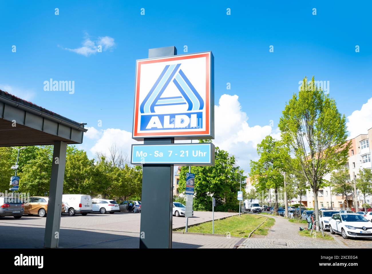 Aldi nord hi-res stock photography and images - Alamy