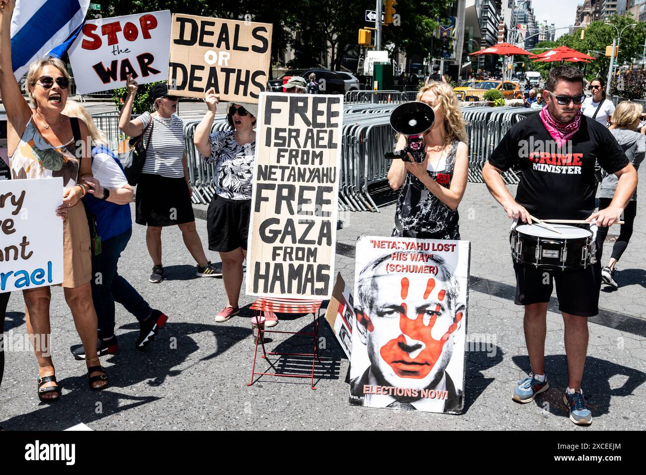 Anti bibi signs hi-res stock photography and images - Alamy