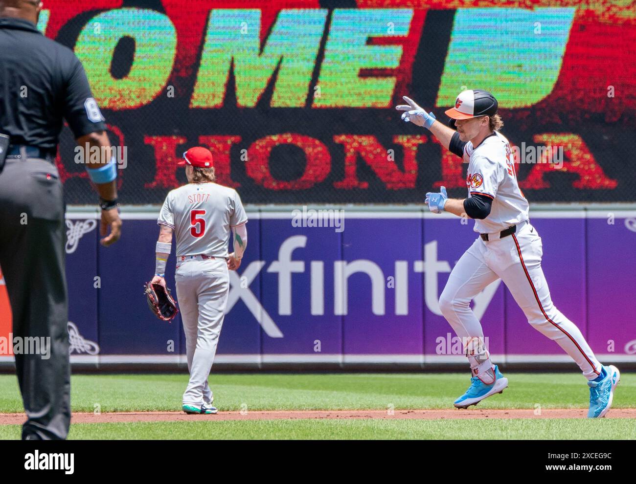 BALTIMORE, MD - JUNE 16: Baltimore Orioles shortstop Gunnar Henderson (2) on a solo home run in ...