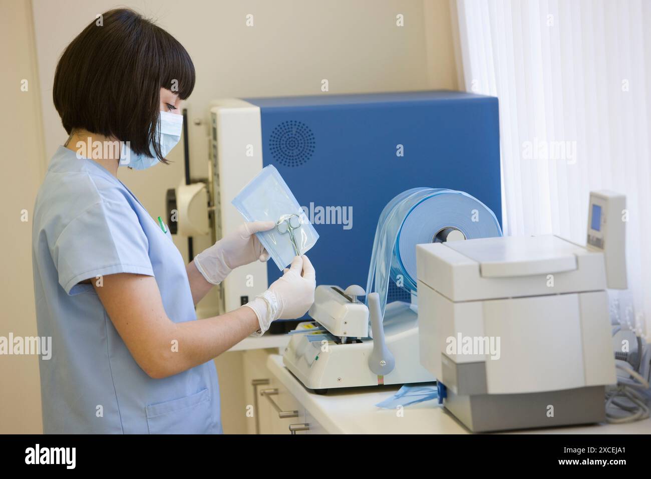 Dental clinic interior image hi-res stock photography and images - Alamy
