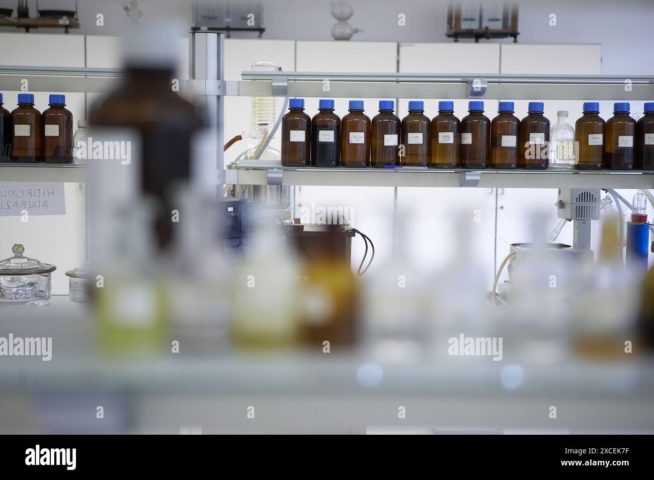 Laboratory of fundamental chemistry, Department of Chemical Engineering ...