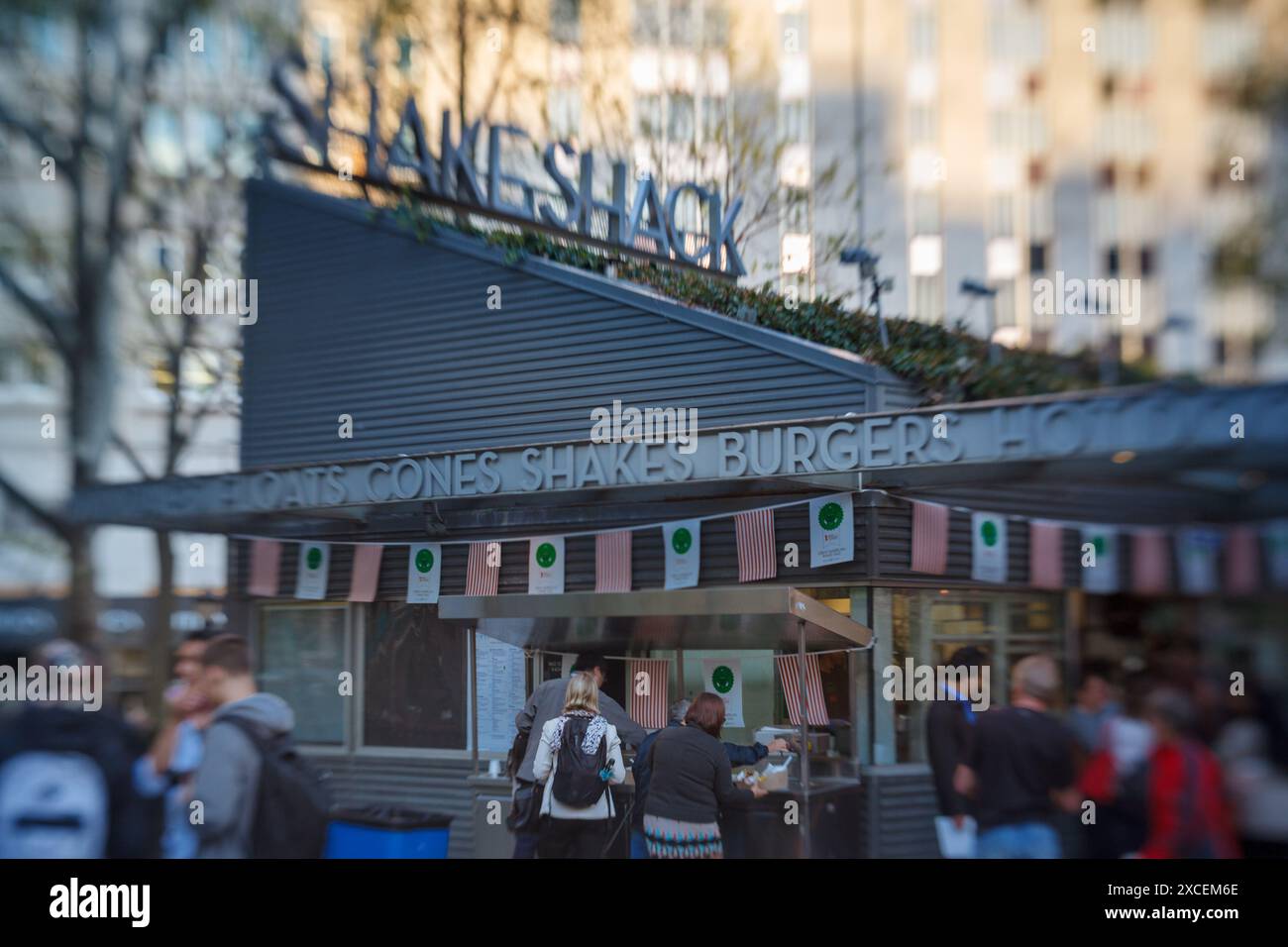 Shake Shack Madison Square Manhattan New York City Stock Photo - Alamy