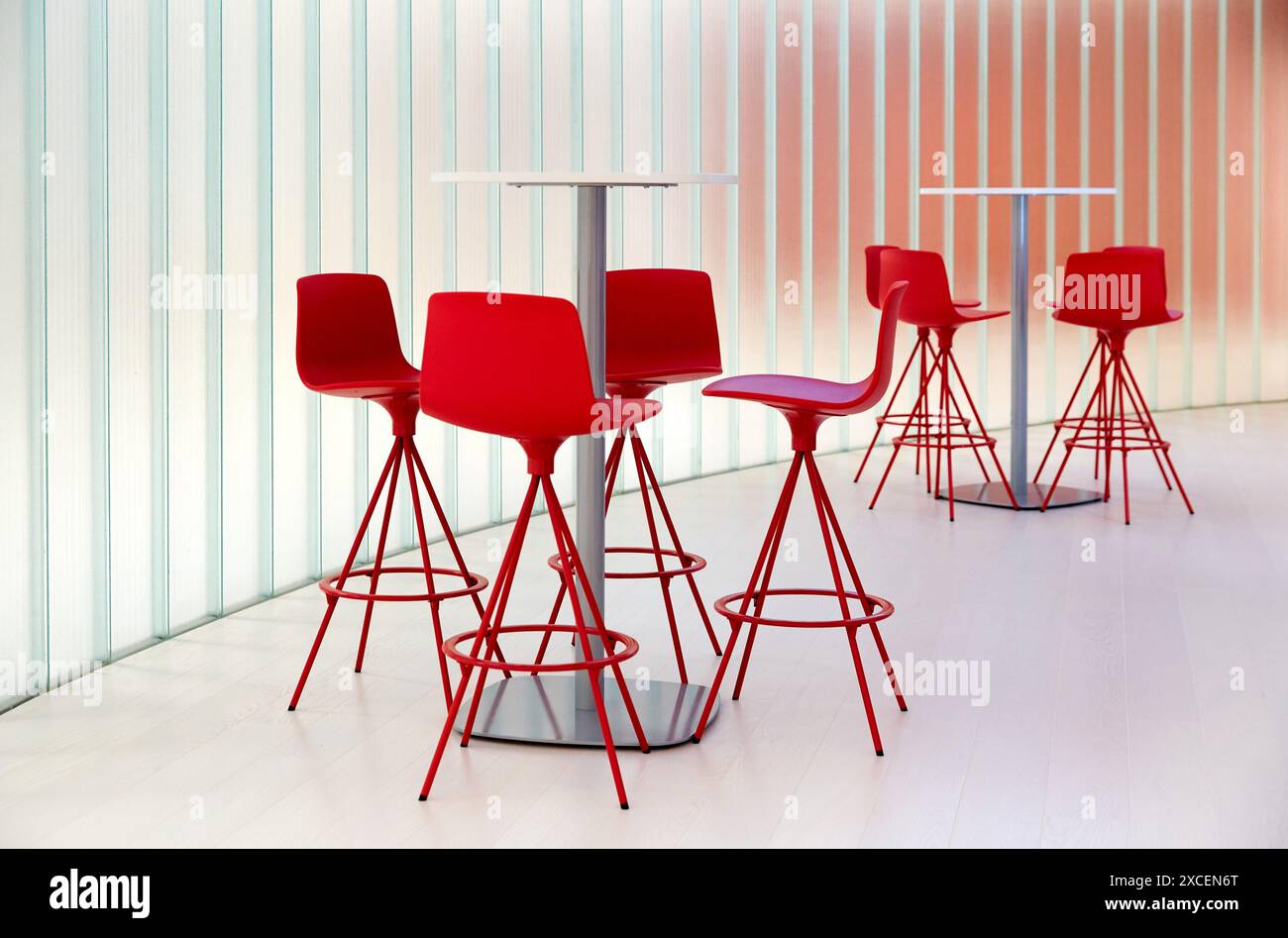 Meeting point. Lounge. Office building. Technology Park. Zamudio ...