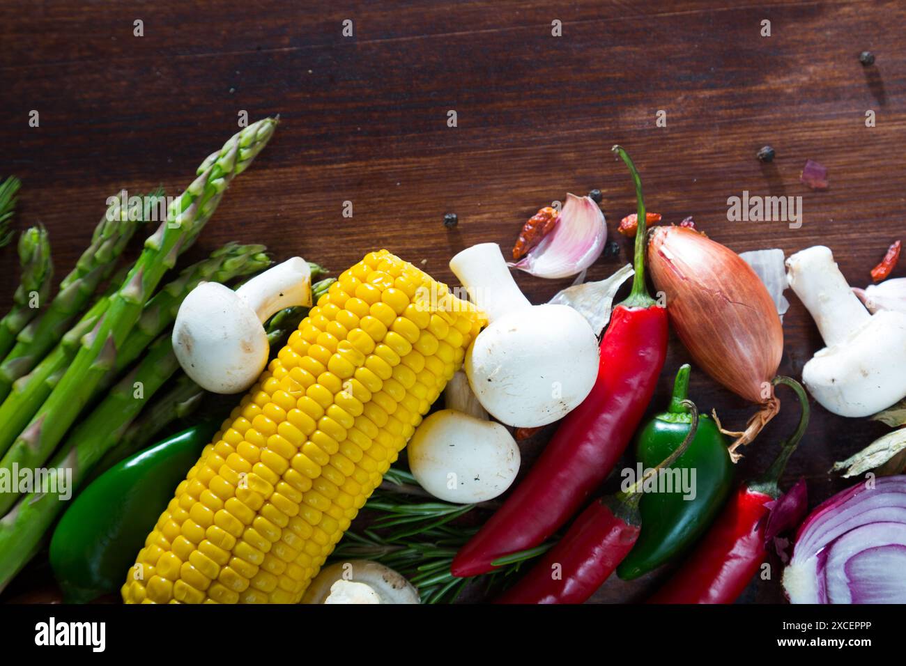 Natural border of vegetarian food Stock Photo - Alamy