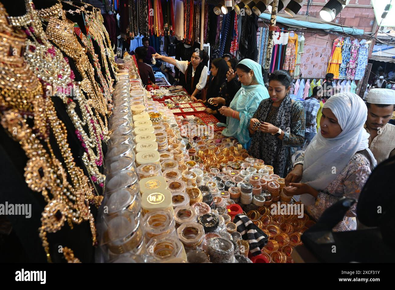 NEW DELHI, INDIA - JUNE 16: People shopping at Meena Bazar Market near ...