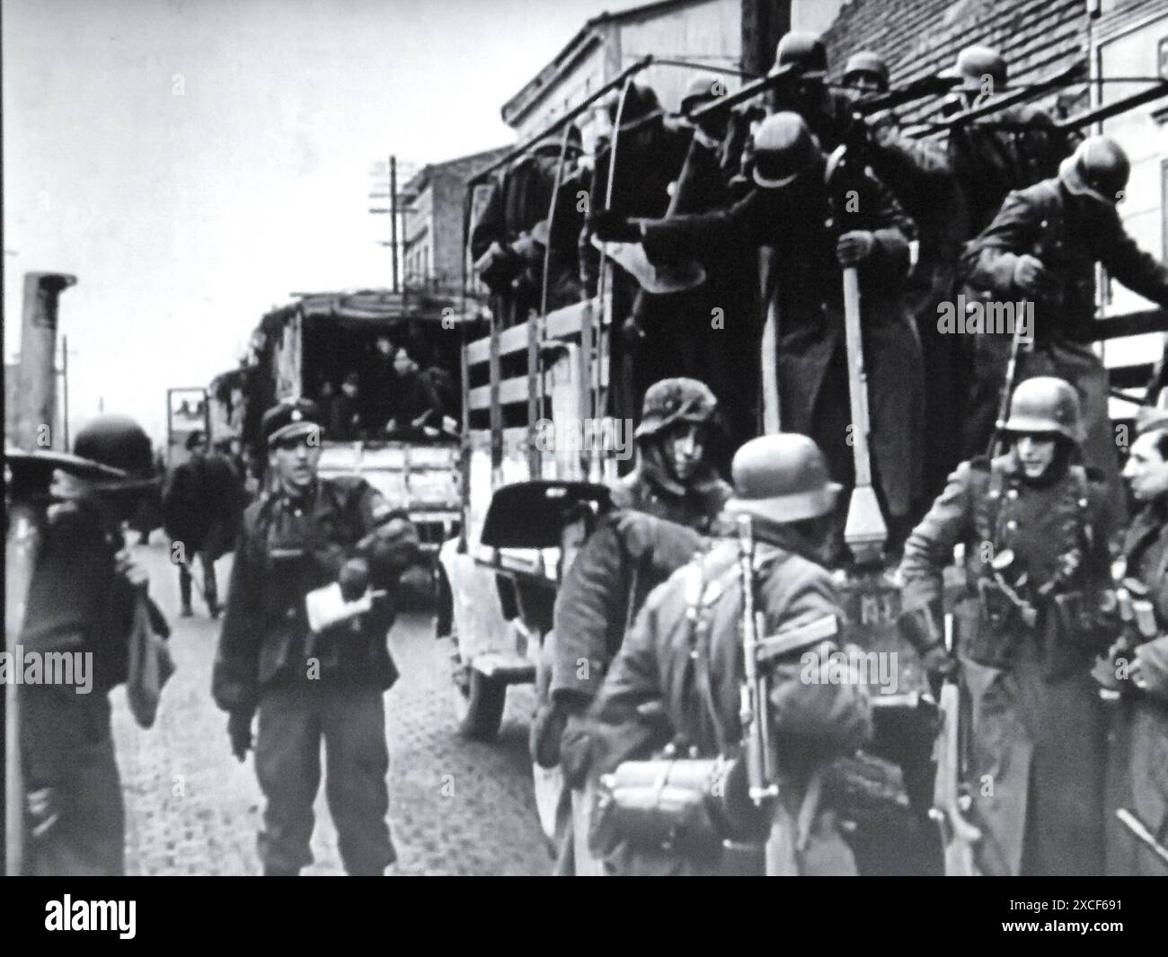 Waffen ss 1945 hi-res stock photography and images - Alamy