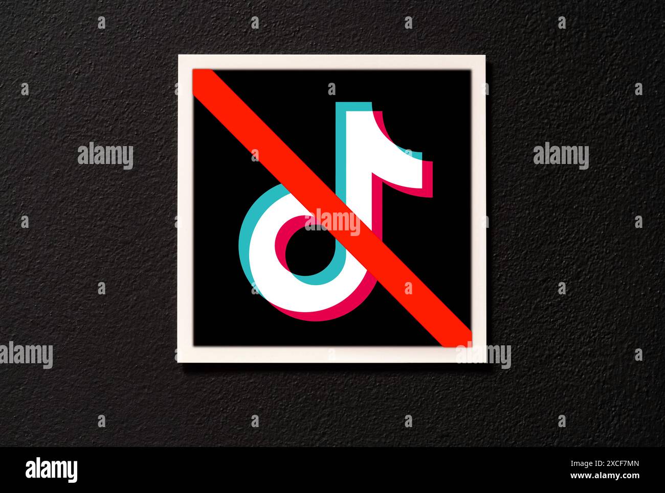 TikTok ban, USA Europe Tik Tok app ban, national bans, controversies news shot simple concept ...