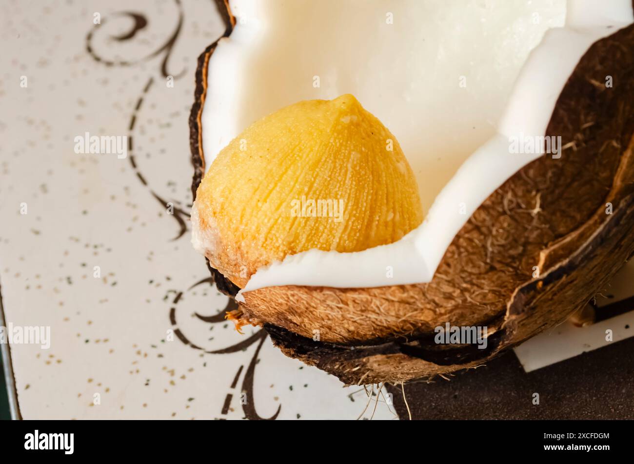 Coconut tree products hi-res stock photography and images - Alamy
