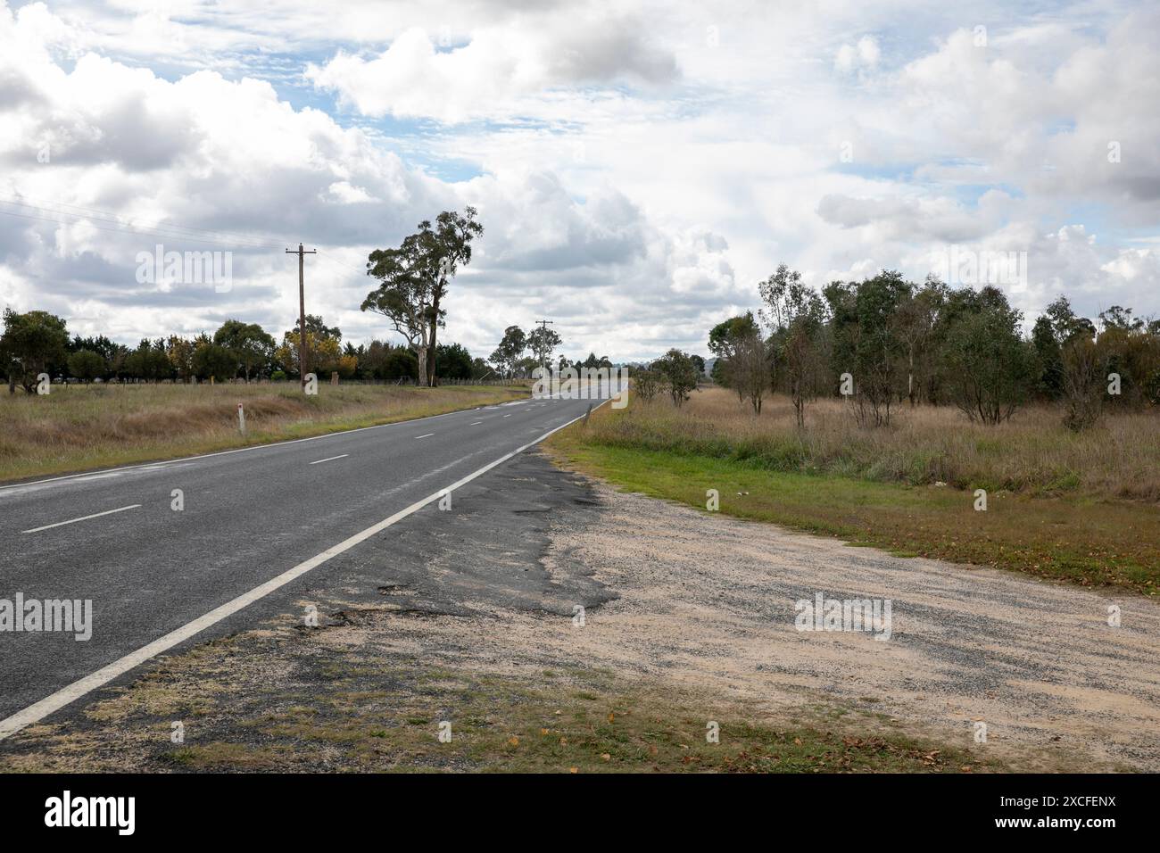 Thunderbolts Way is a 305-kilometre (190 mi) country road located in ...