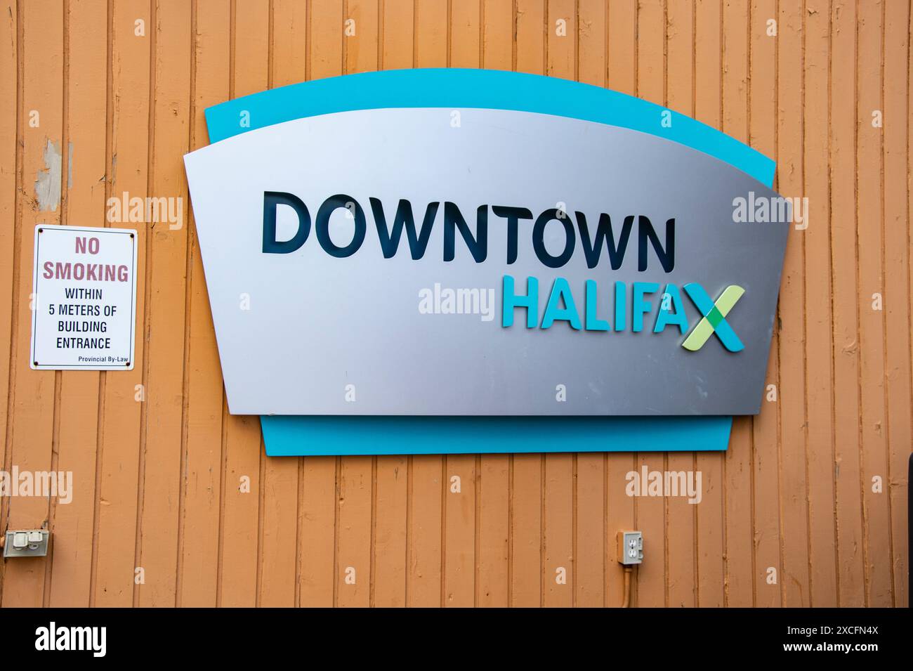 Welcome to downtown Halifax sign at the waterfront boardwalk in Halifax ...