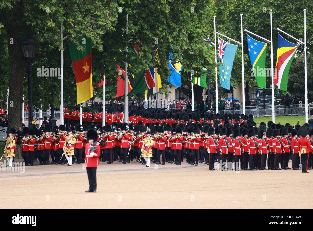 London UK 15th June UK Trooping the Colour Stock Photo - Alamy