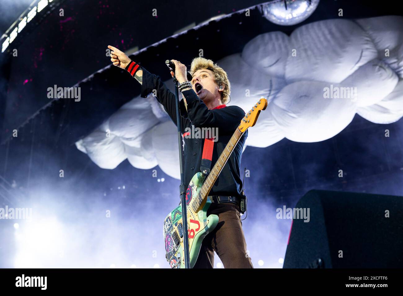 Billie Joe Armstrong of Green Day performs live in concert during the ...