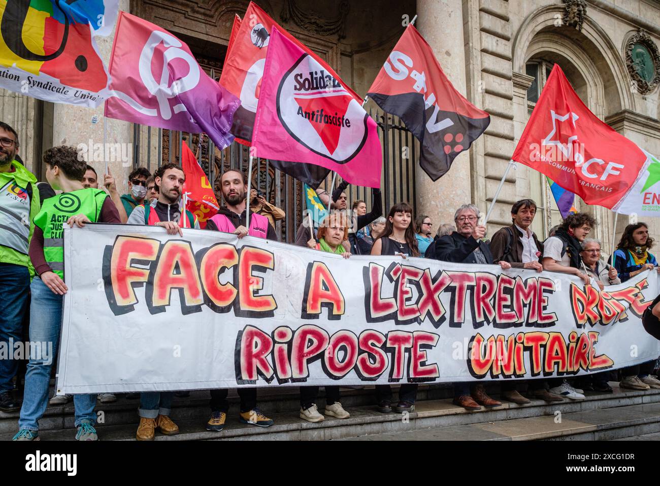 Demonstration against the extreme right on the Place des Terreaux ...