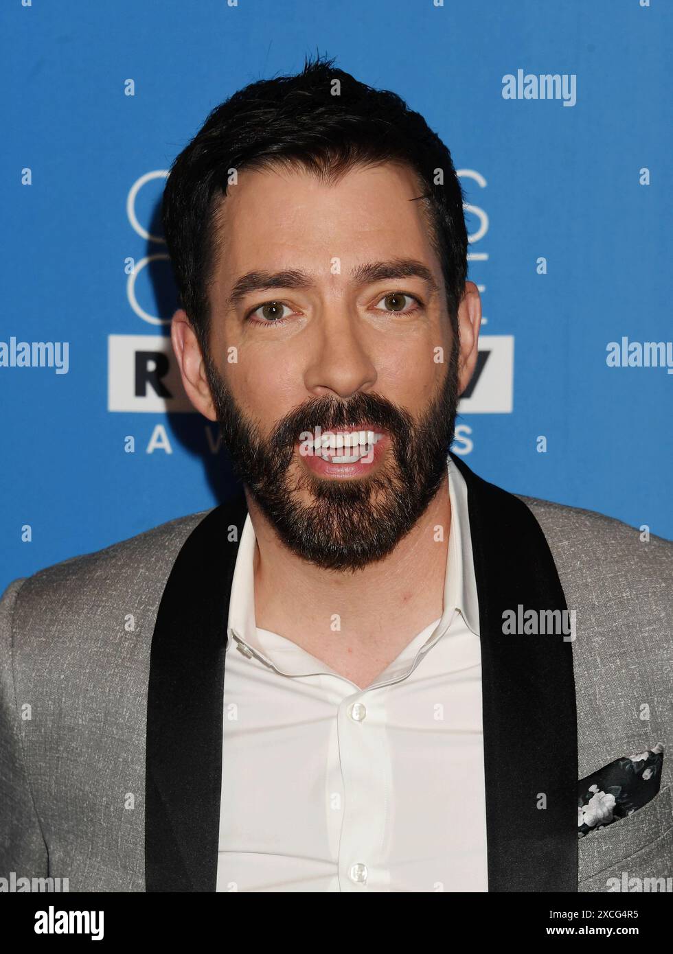 LOS ANGELES, CALIFORNIA - JUNE 15: Drew Scott attends the Sixth Annual ...