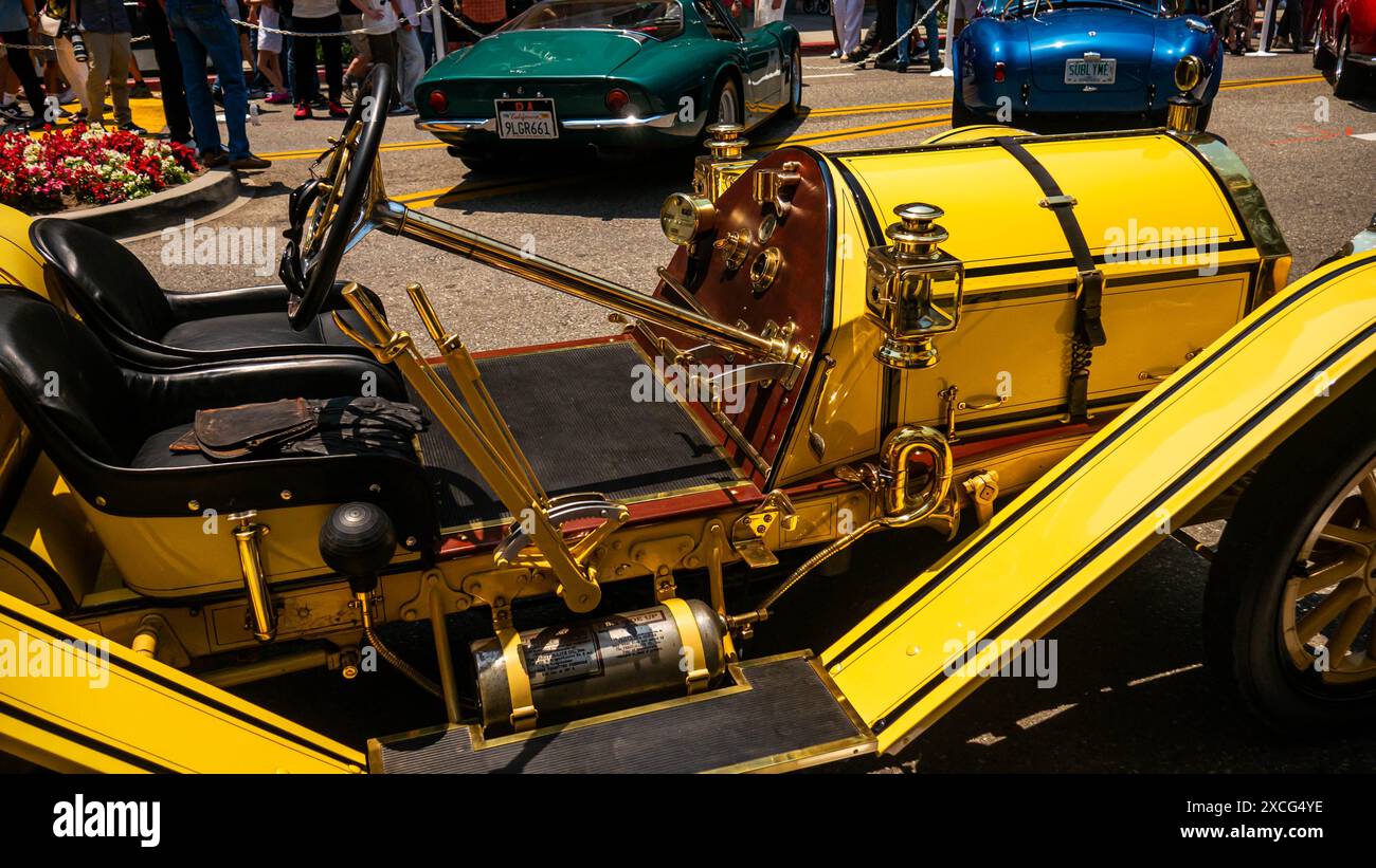 Los Angeles, USA. 16th June, 2024. 1914 Mercer Type 35J Raceabout ...