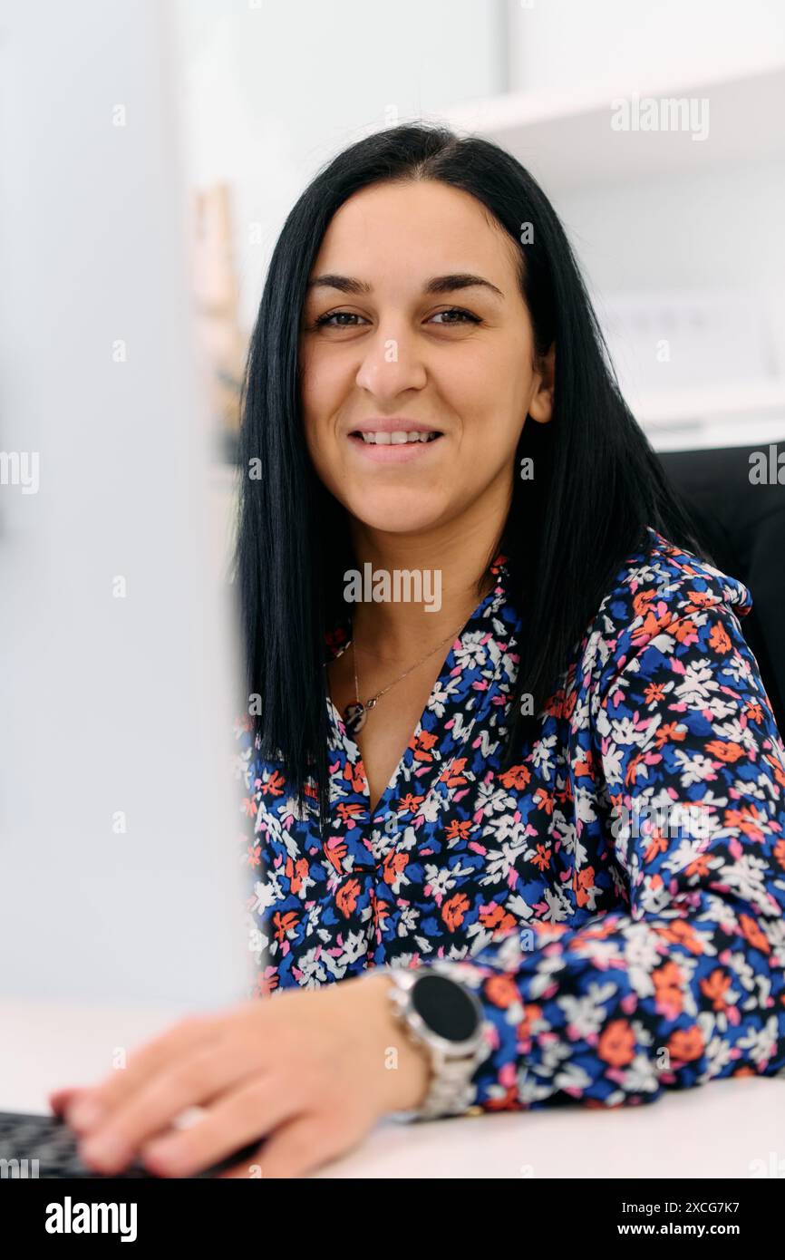 Efficient Call Center Agent Providing Seamless Customer Assistance ...