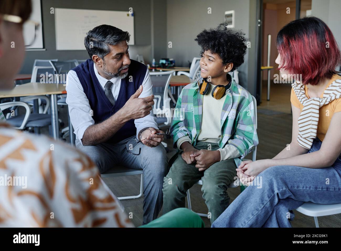 Group therapy session school hi-res stock photography and images - Alamy