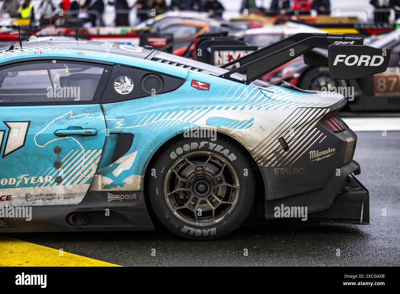 Parc Ferme, 77 BARKER Ben (gbr), HARDWICK Ryan (usa), ROBICHON Zacharie ...