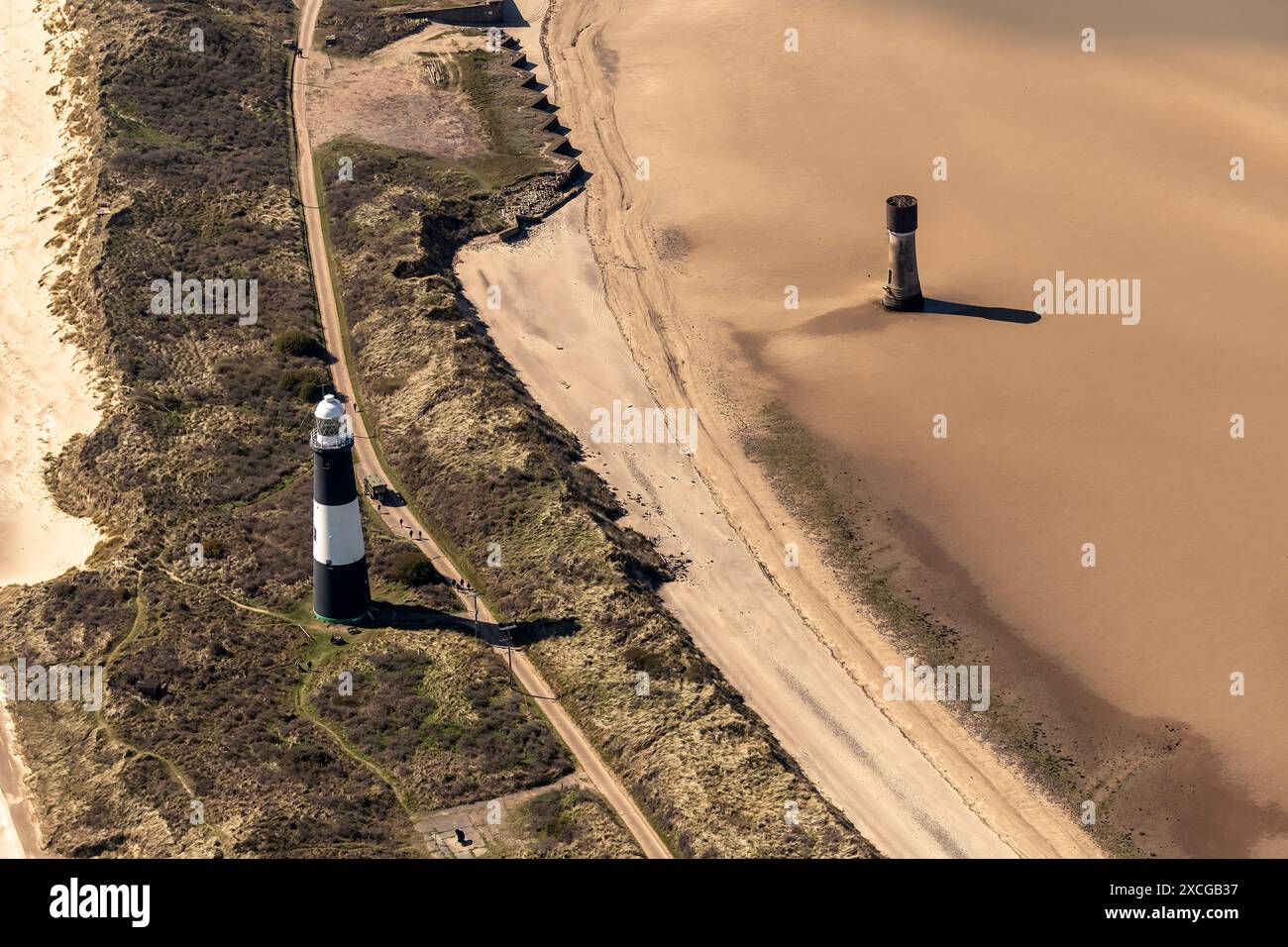 Spurn point aerial hi-res stock photography and images - Alamy