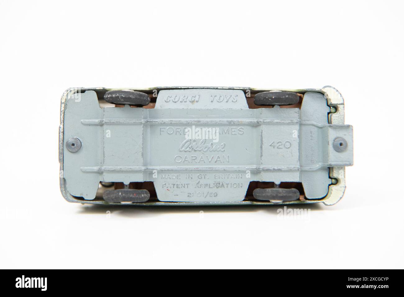 Vintage Corgi Toys No 420 Ford Thames Airborne Caravan Camper - Green ...
