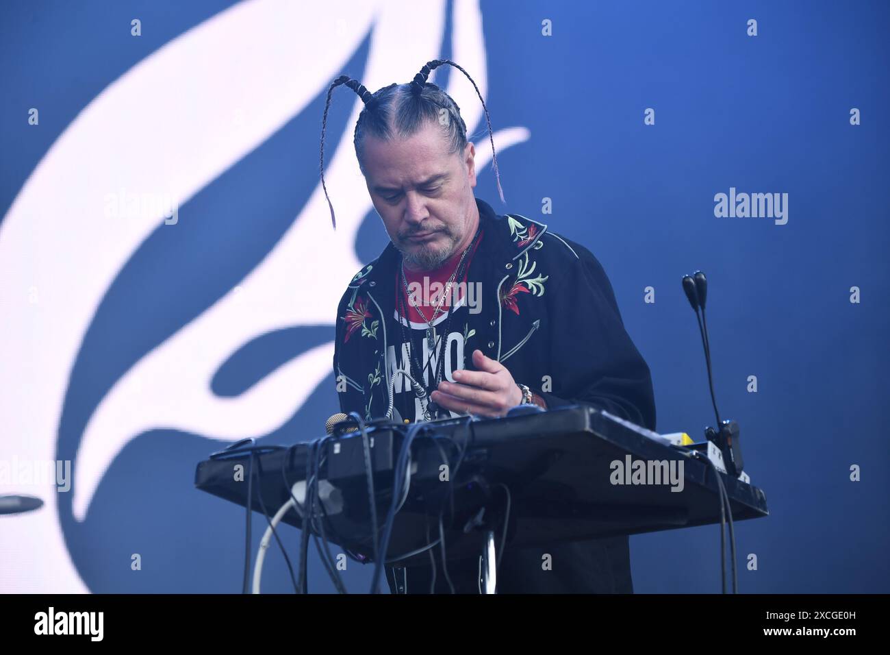DERBY, ENGLAND - JUNE 14: Mike Patton of ‘Mr Bungle’ performing at ...