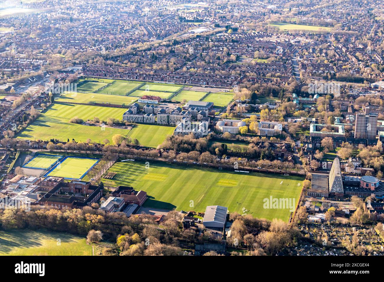 Aerial photo of Manchester Grammar School for Boys taken from 1500 feet ...