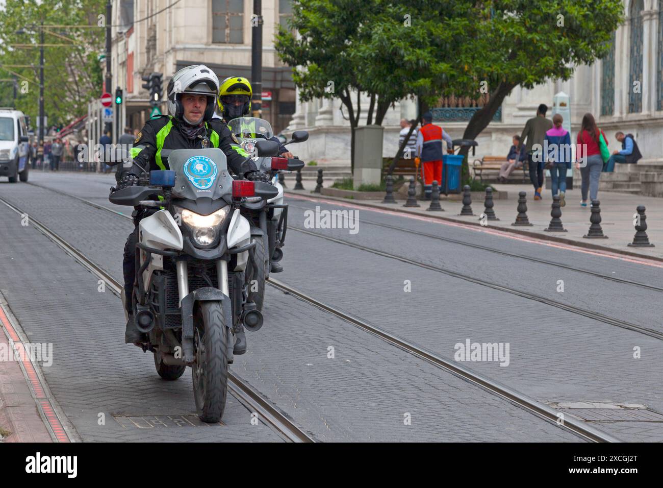 Two people riding motorcycles hi-res stock photography and images - Alamy