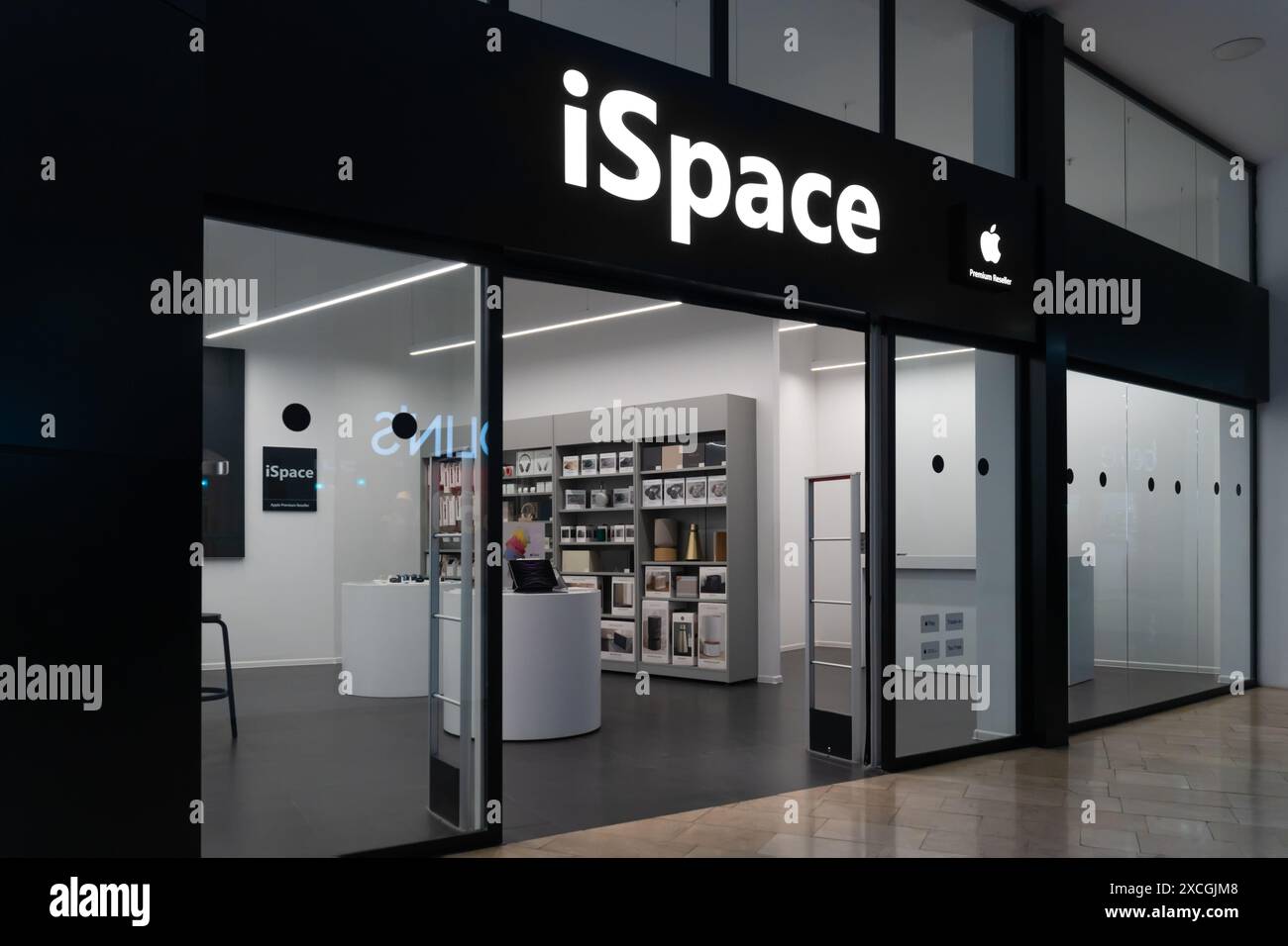 Ispace logo hi-res stock photography and images - Alamy