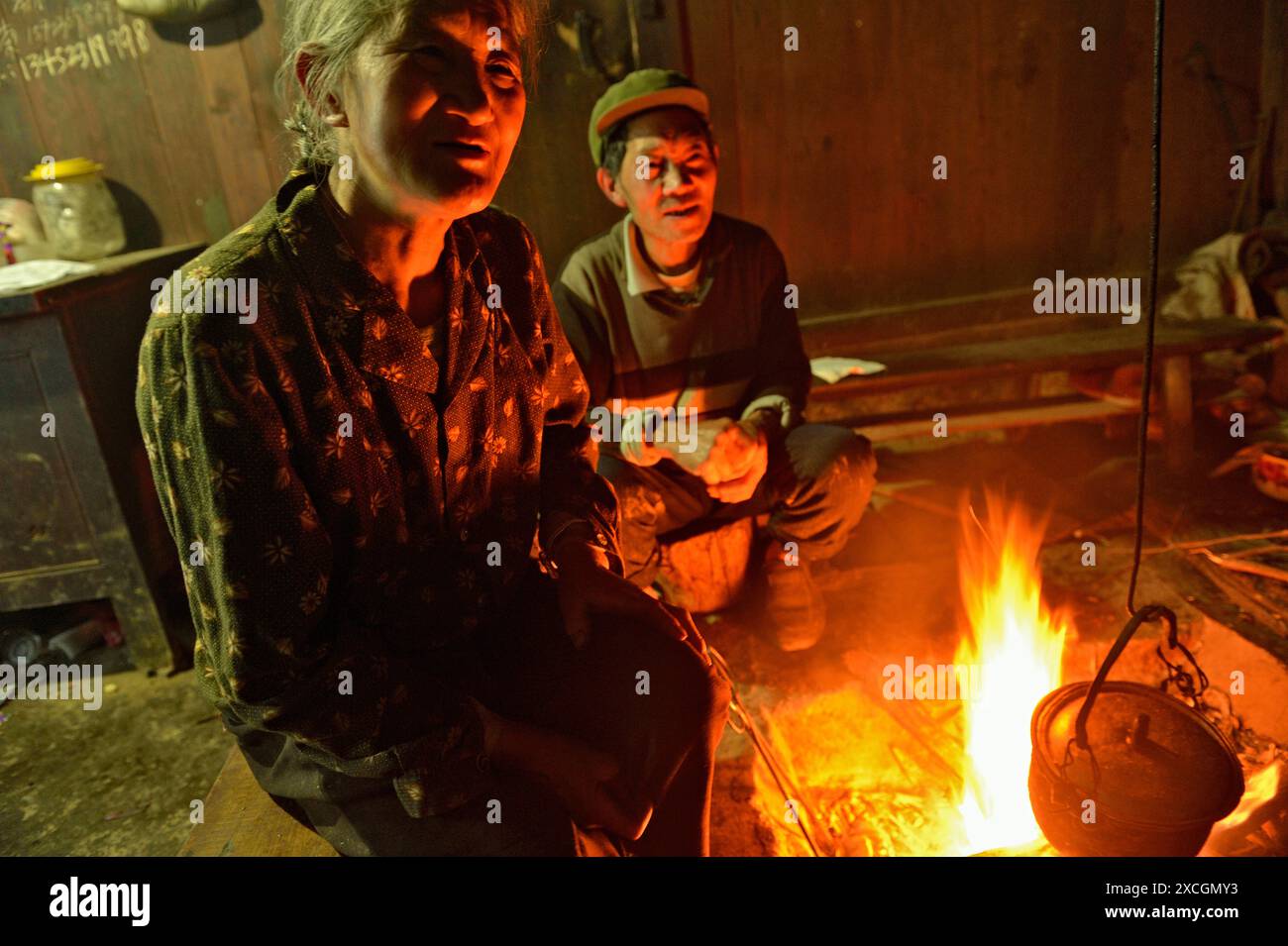 Caving Expedition to explore the caves of the Tongzi mastersystem in ...