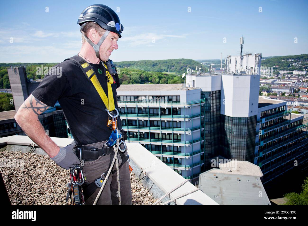 Rope access technitian Stock Photo - Alamy