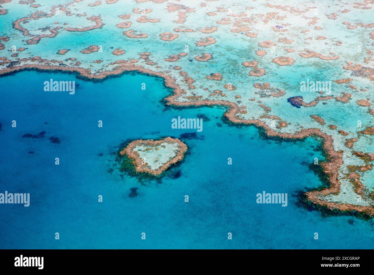 Great barrier reef heart iconic view Stock Photo - Alamy