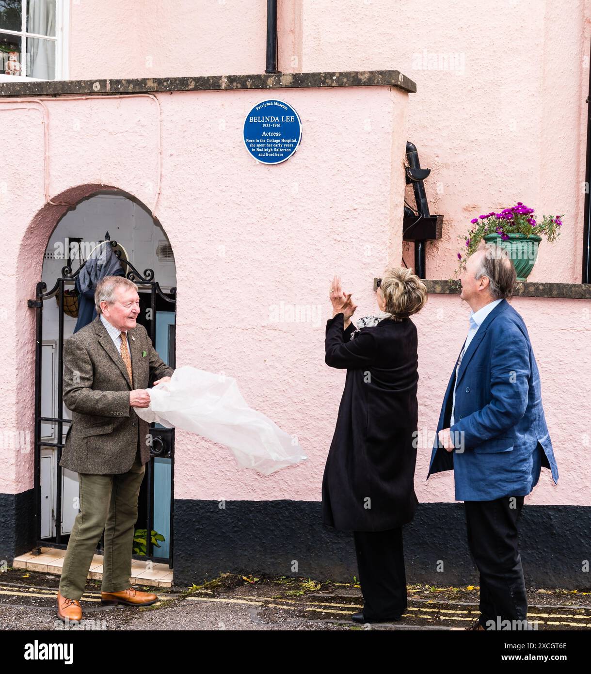 Judi Spiers unveiling a plaque to mark the childhood home of the acress ...