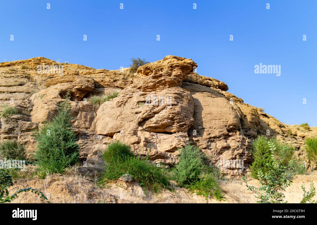 Daytime cliff views hi-res stock photography and images - Alamy
