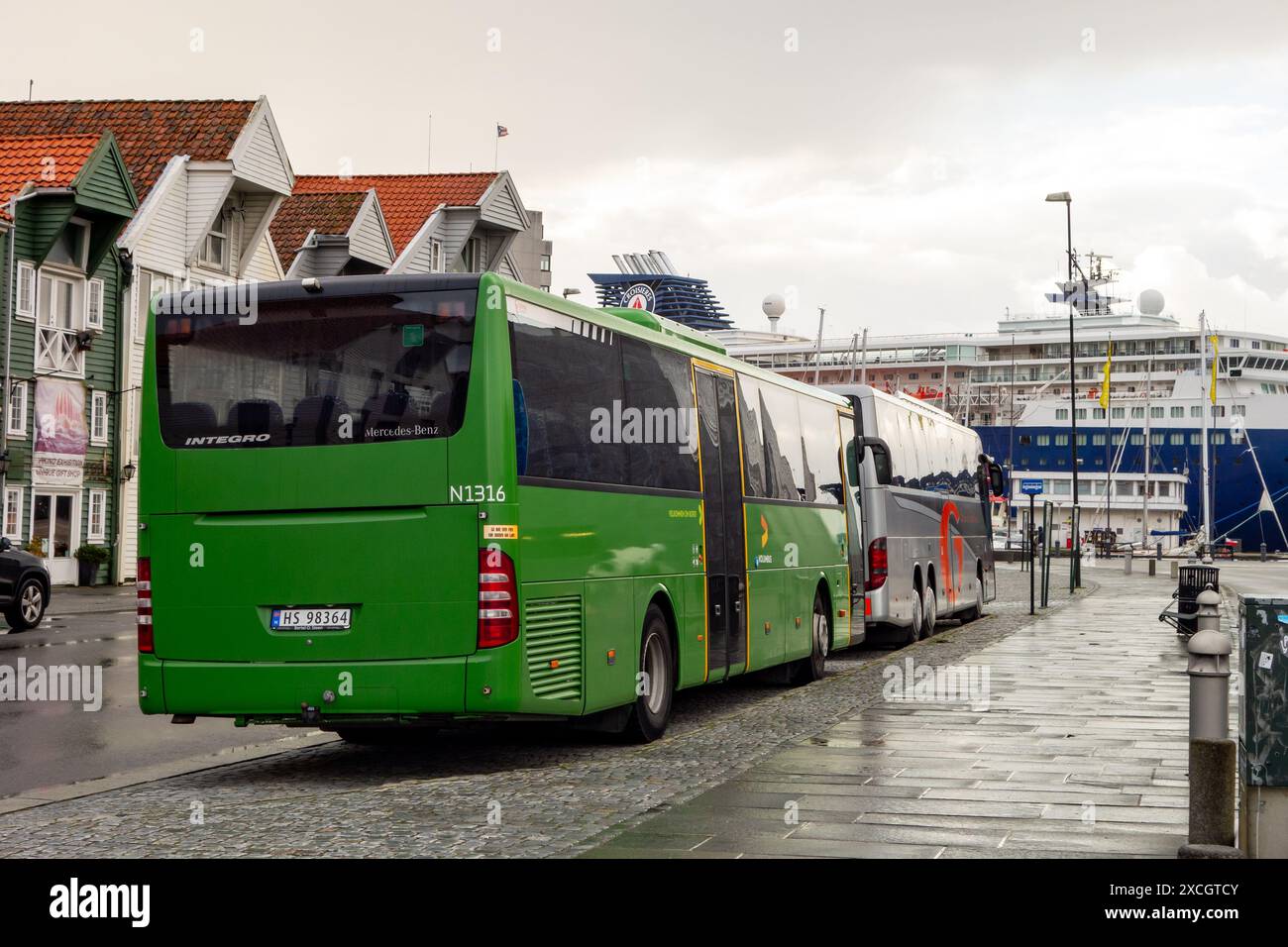 Norway bus express hi-res stock photography and images - Alamy