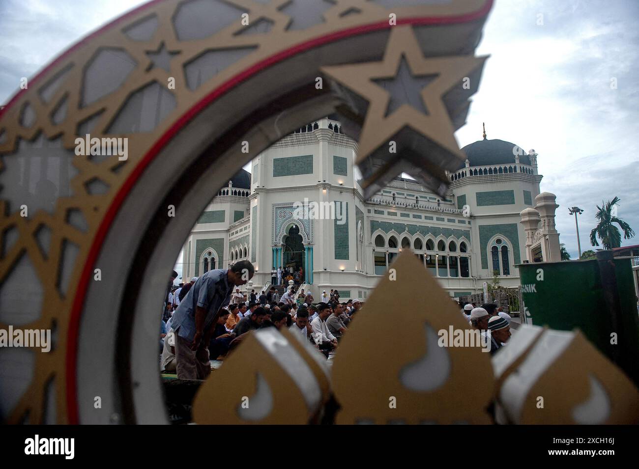 Medan, Indonesia. 17th June, 2024. Muslims preparing to perform Eid al ...