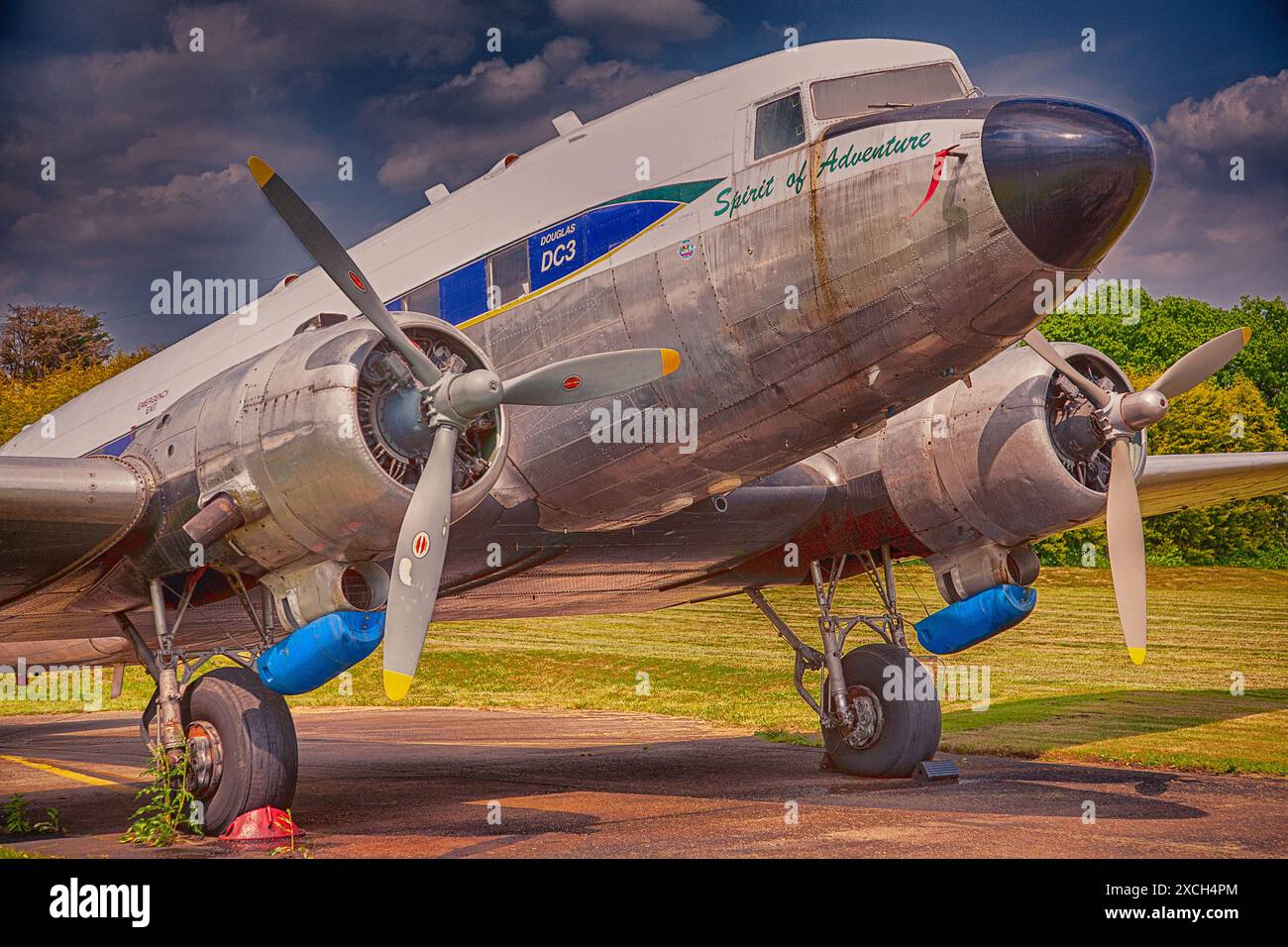 Douglas DC3 Spirit of Adventure Stock Photo - Alamy