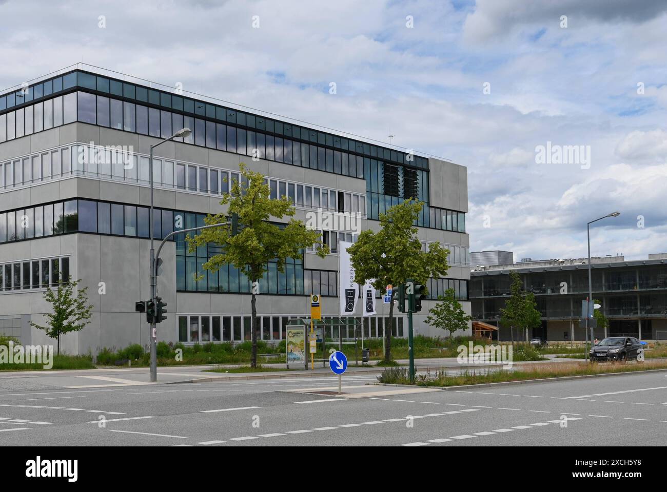 Ostbayerische technische hochschule hi-res stock photography and images ...