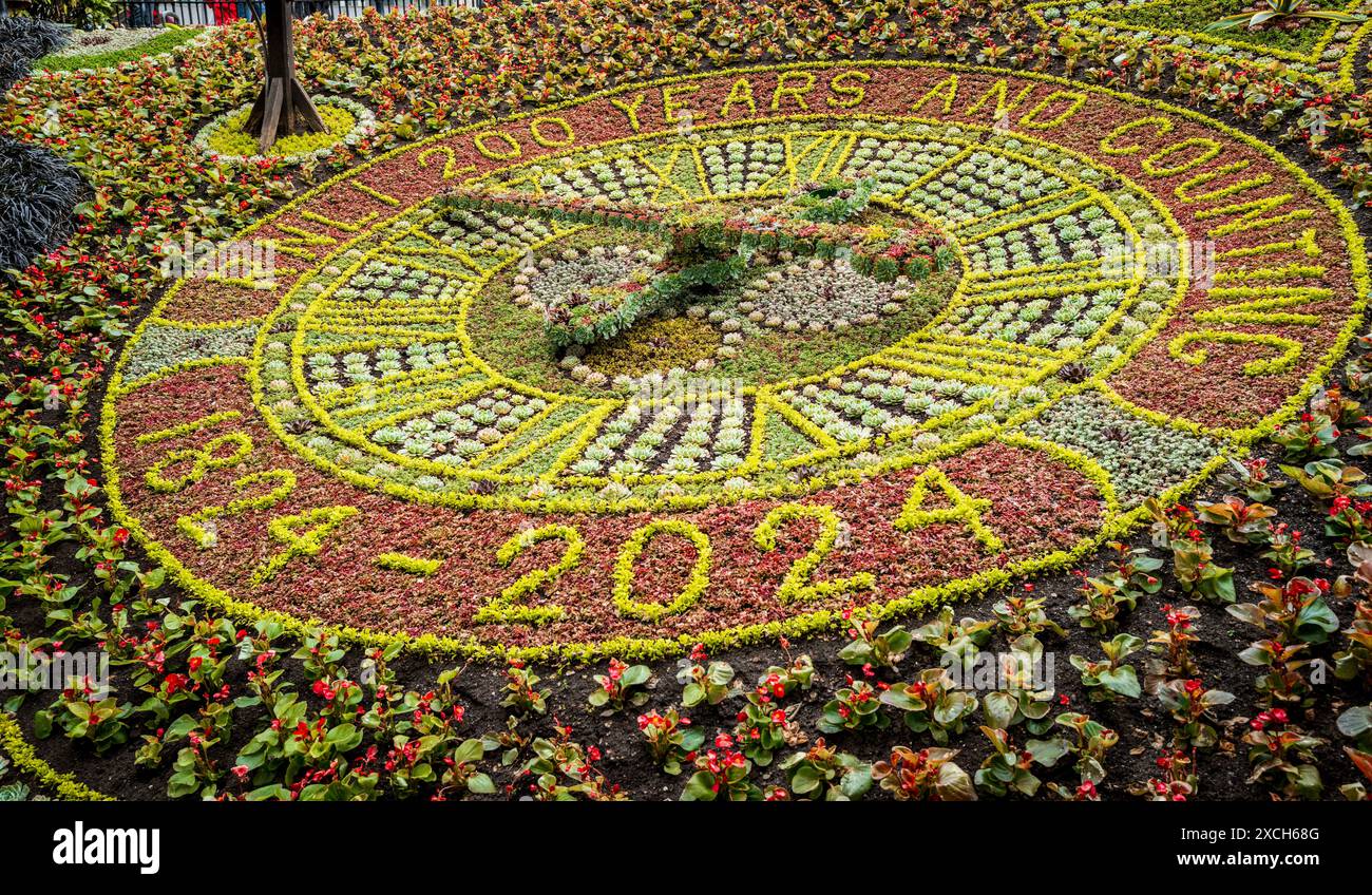Worlds oldest working floral clock hi-res stock photography and images ...