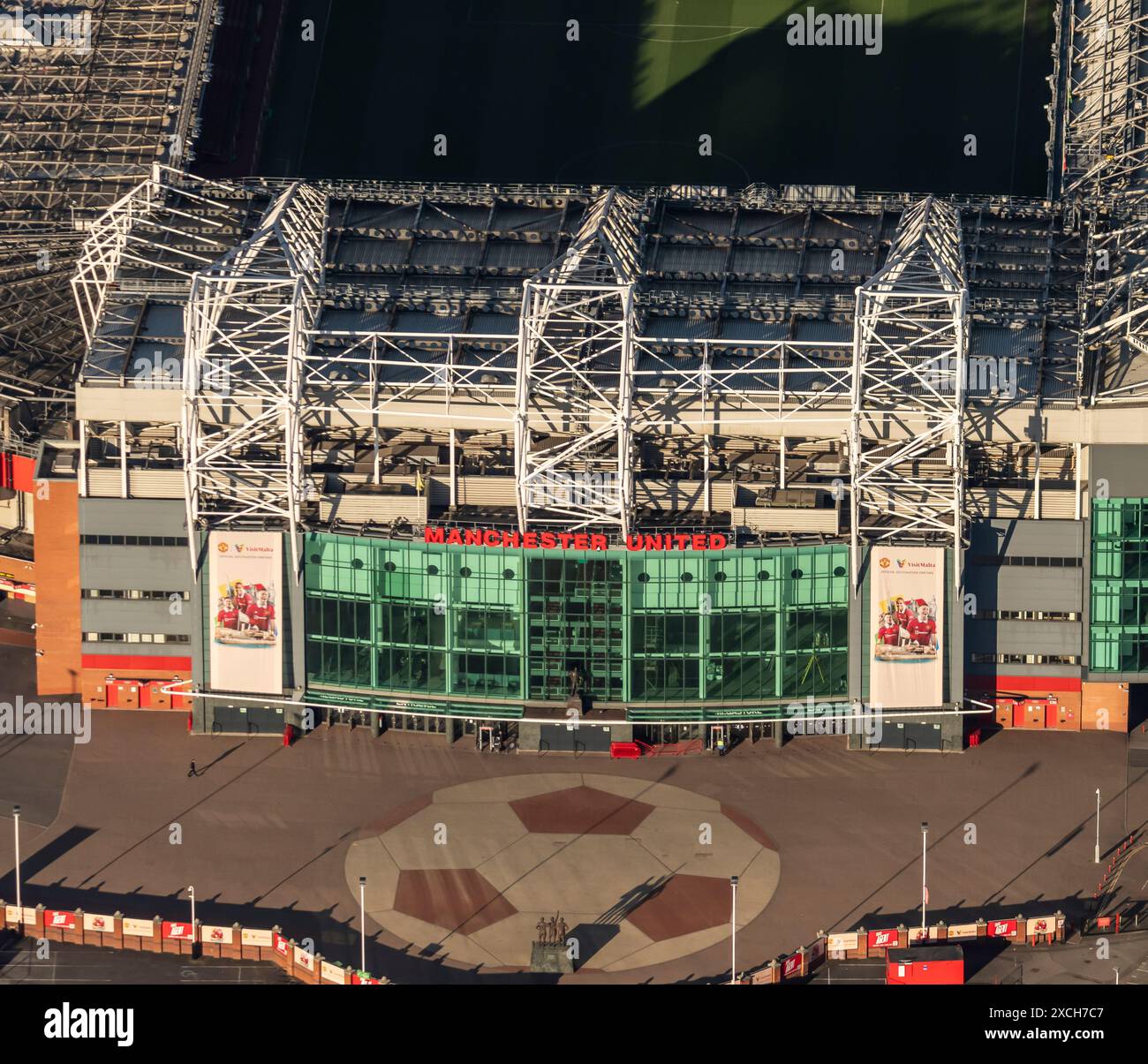 Aerial photo of Manchester United Old Trafford Stadium Stock Photo - Alamy