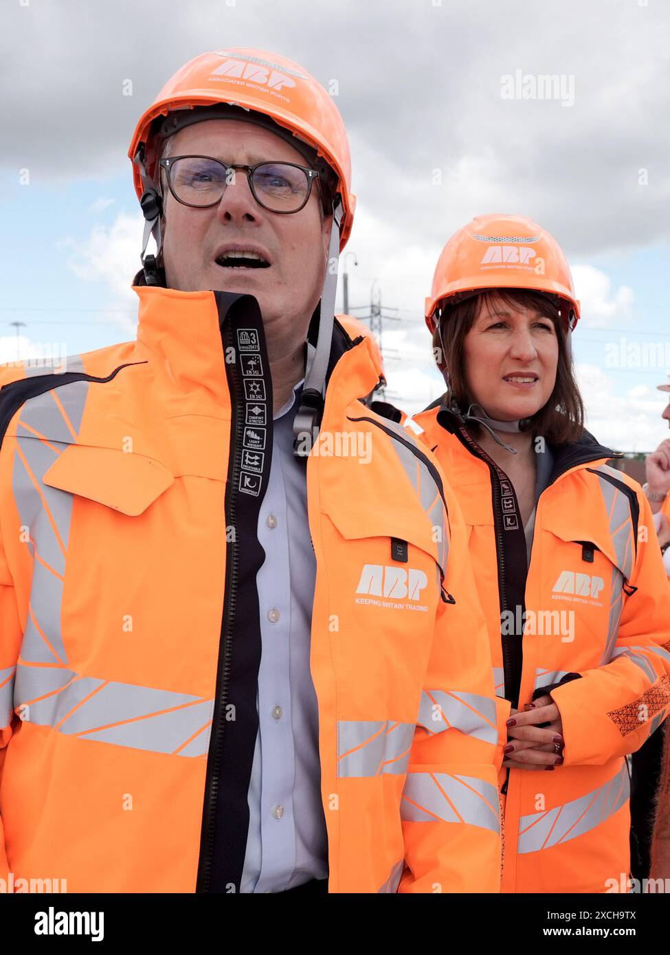 Labour Party leader Sir Keir Starmer and shadow chancellor Rachel ...