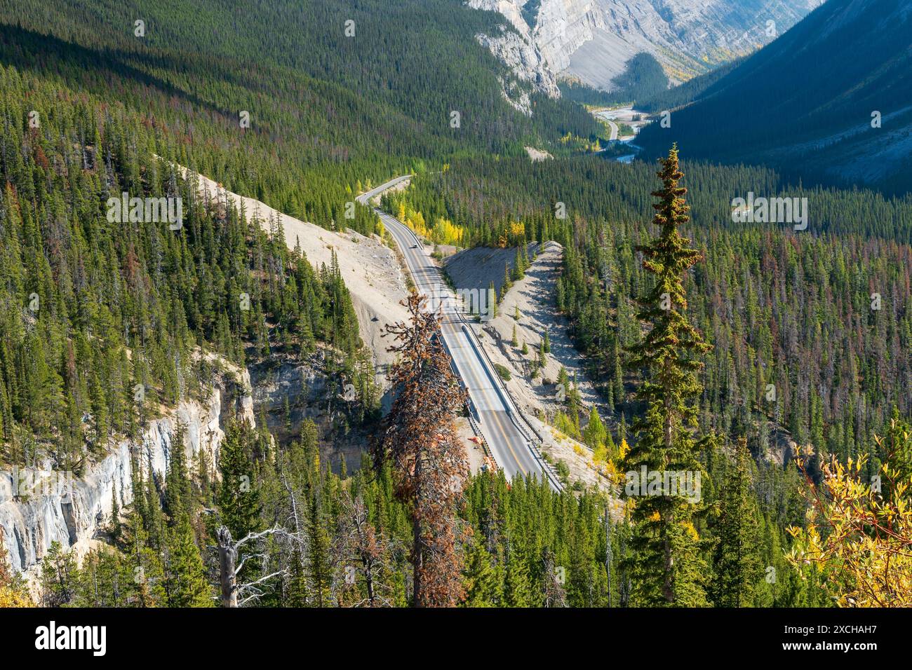 Big bend big hill banff national park hi-res stock photography and ...