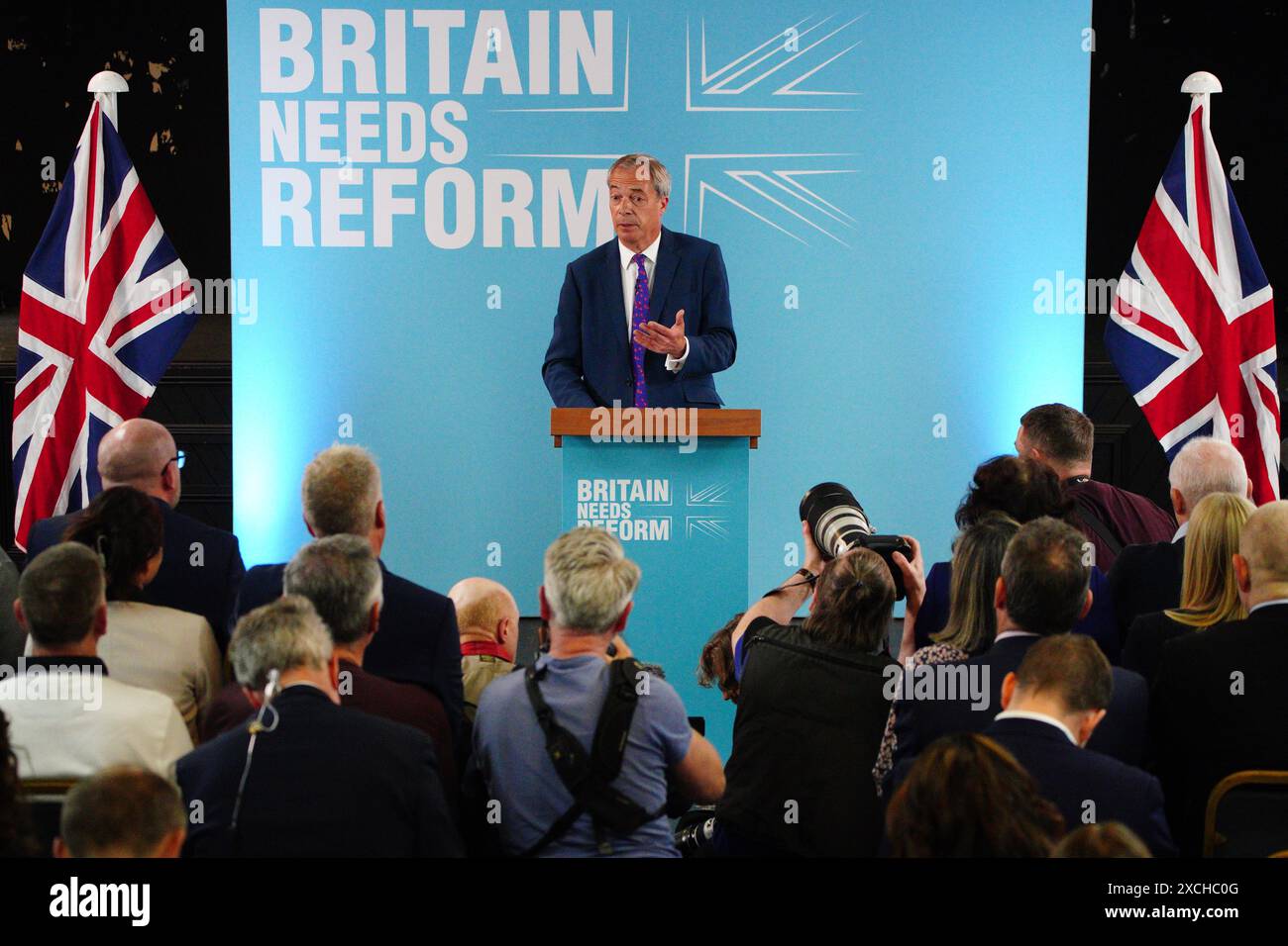 Reform UK leader Nigel Farage launches 'Our Contract with You' in ...