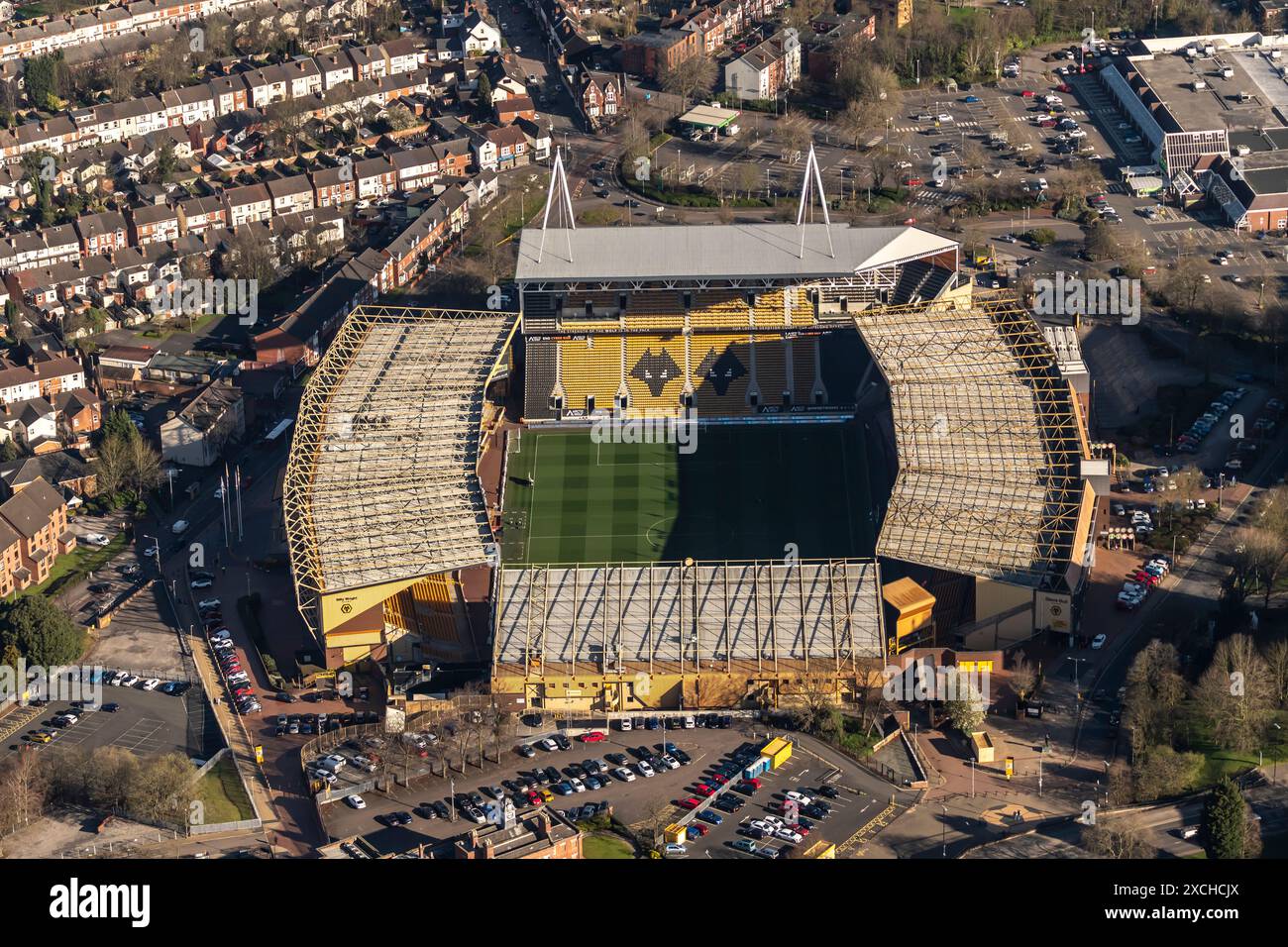 Stan cullis stand wolves molineux hi-res stock photography and images ...